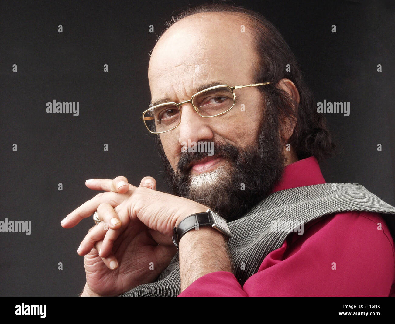 Mohan Wagh, Marathi theatre actor, producer, father in law of ...