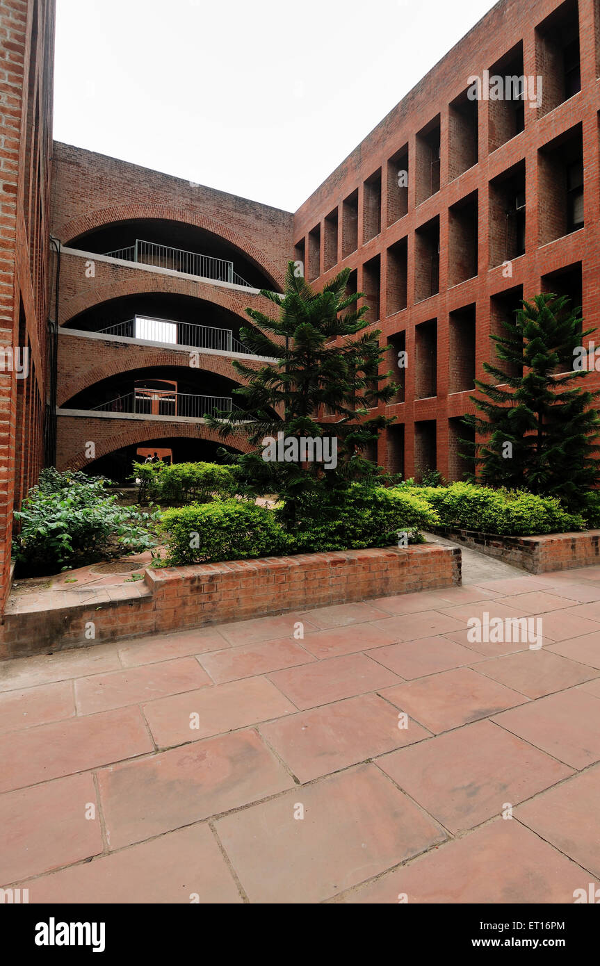 Iim ahmedabad hi-res stock photography and images - Alamy