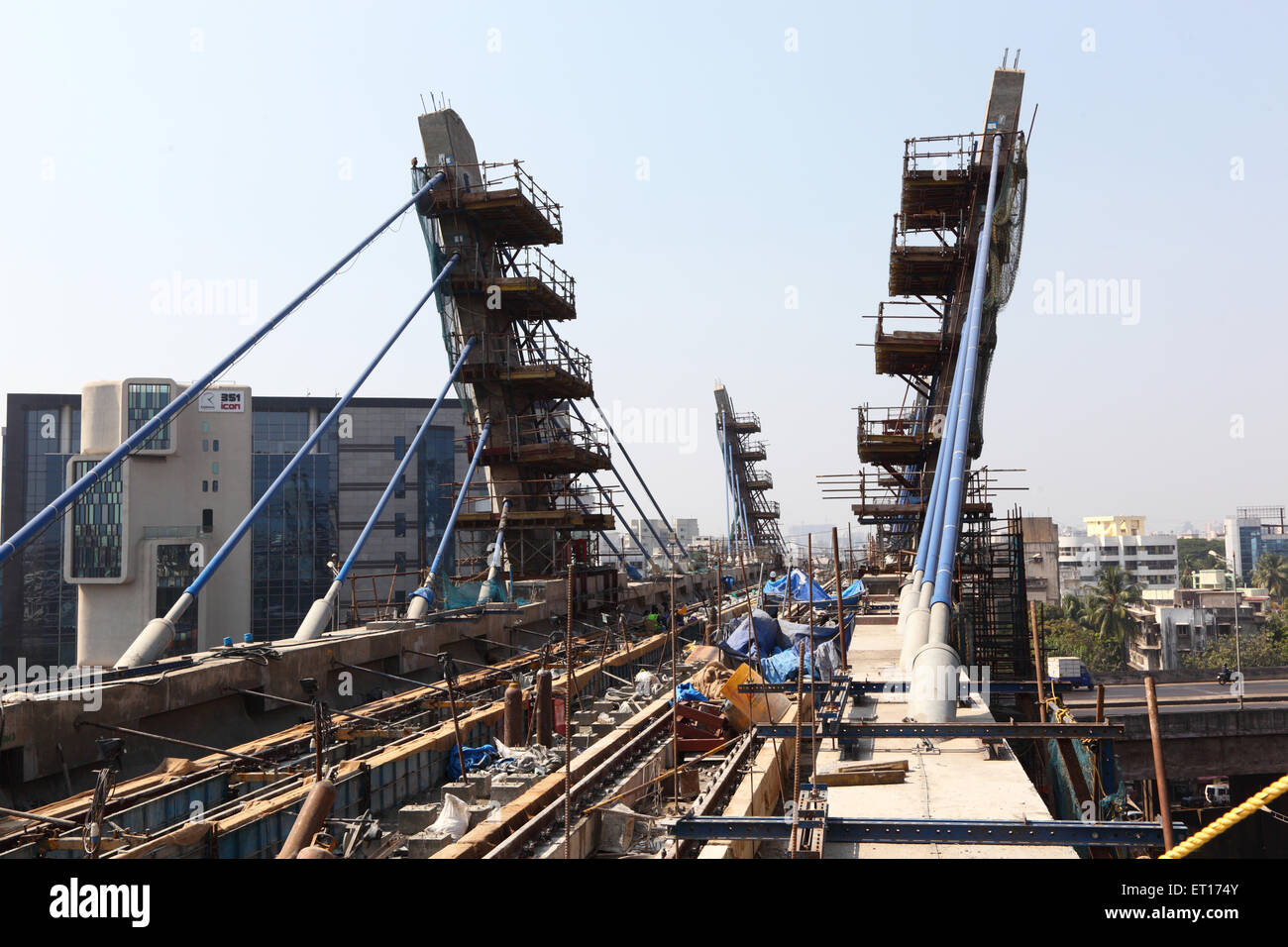 India Metro Construction High Resolution Stock Photography and Images ...