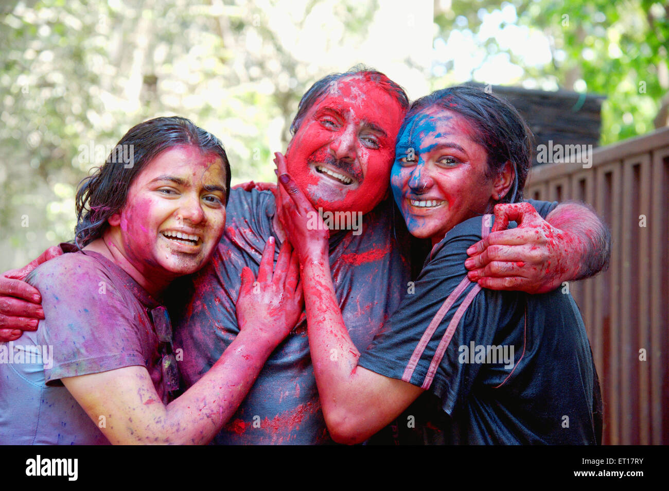 Asia family hi-res stock photography and images - Alamy