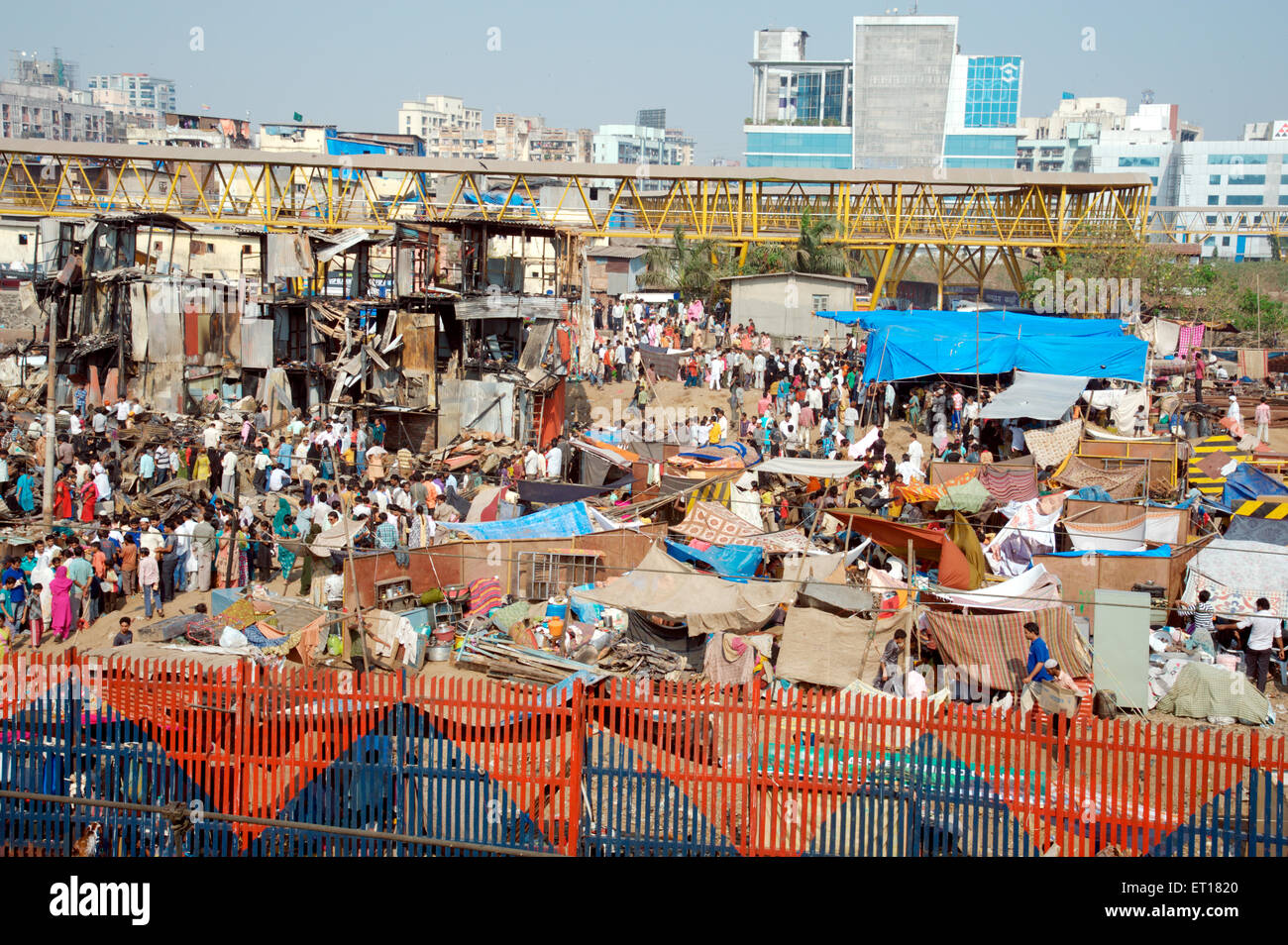 People At Slum Garib Nagar Near Bandra Station Mumbai Maharashtra India ...