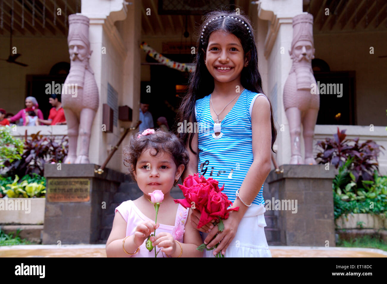 Parsi agiary hi-res stock photography and images - Alamy