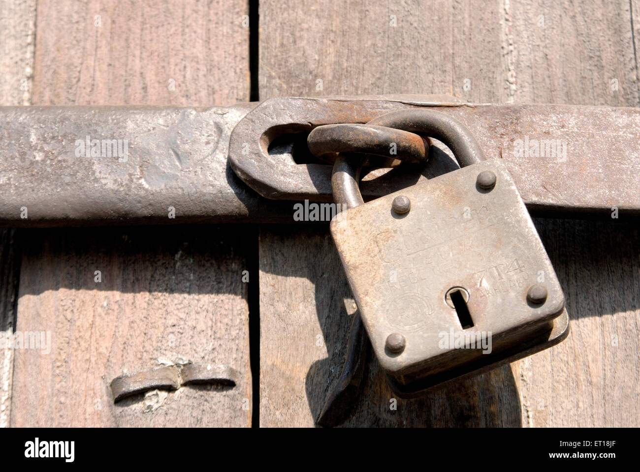 Old lock locked door Stock Photo - Alamy