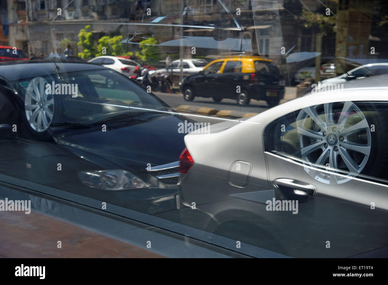 Car glass reflection hi-res stock photography and images - Alamy