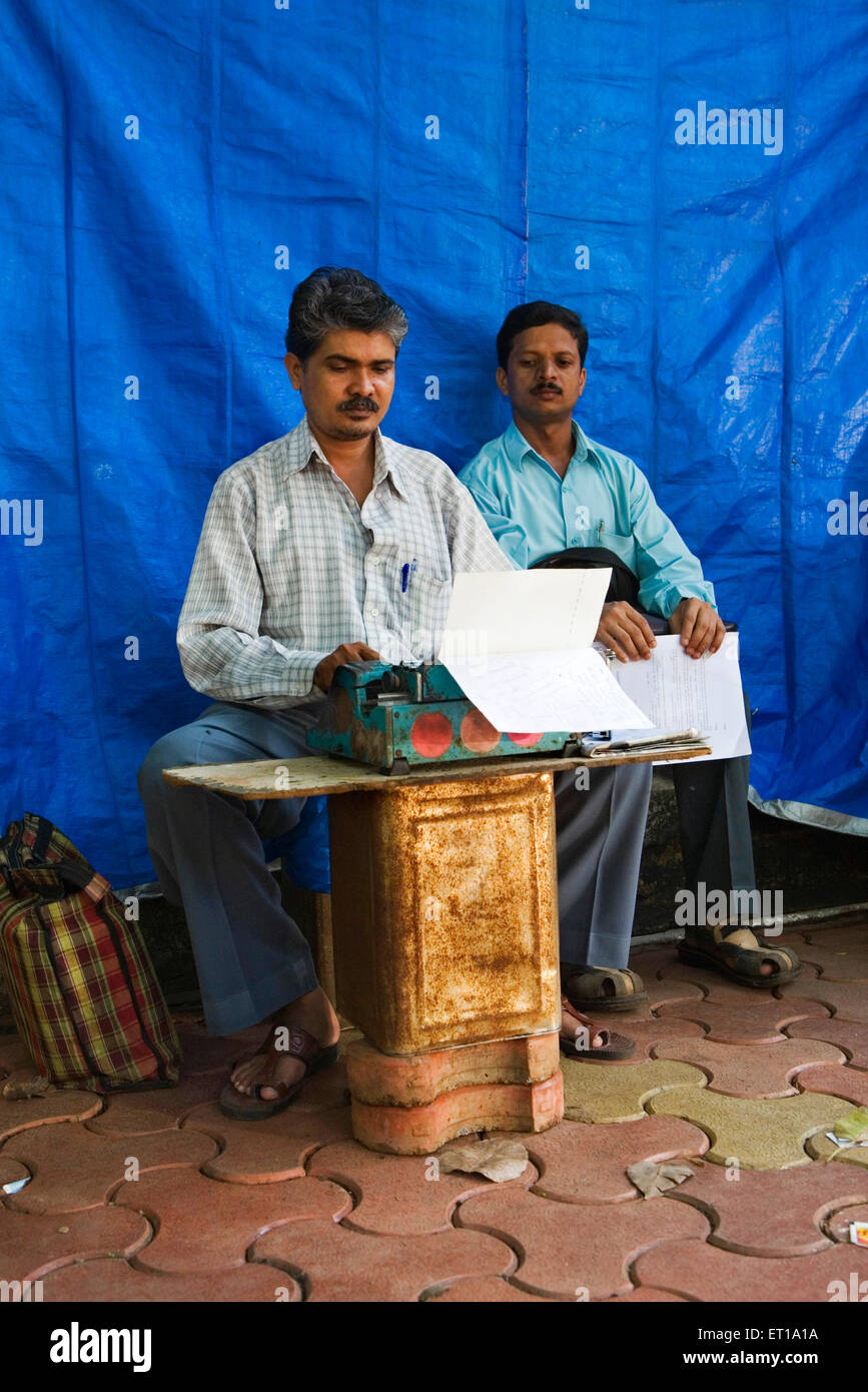 pavement typist, old typewriter, footpath typist, City Civil Court ...