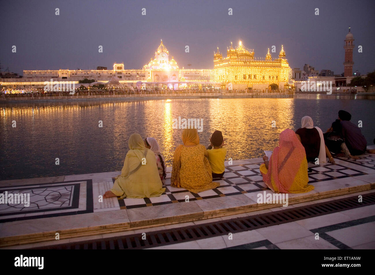 Sikh women hi-res stock photography and images - Alamy