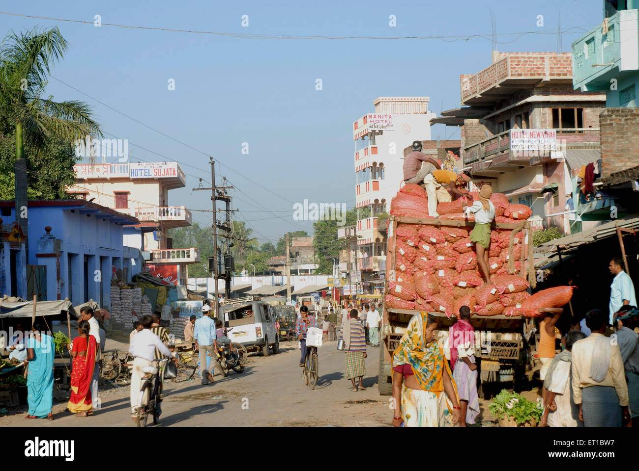 Rajgir street hi-res stock photography and images - Alamy