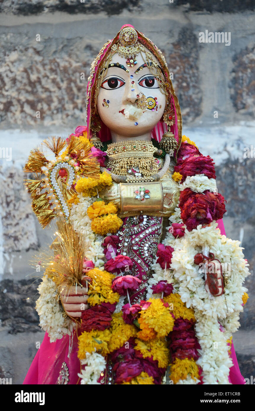 Gangaur hi-res stock photography and images - Alamy