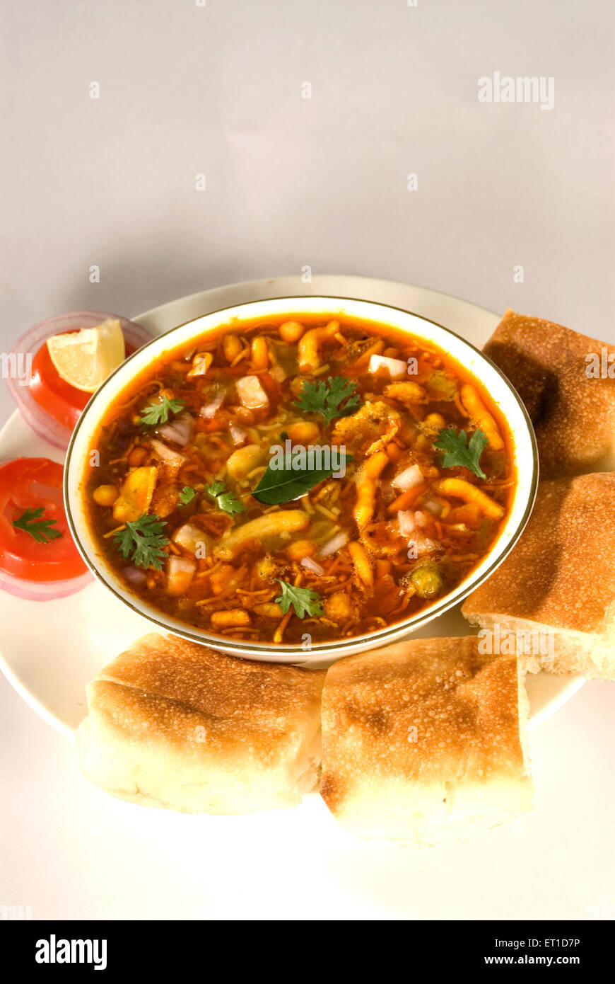 Misal pav hi-res stock photography and images - Alamy