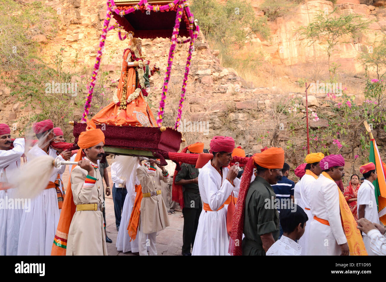 Gangaur hi-res stock photography and images - Alamy