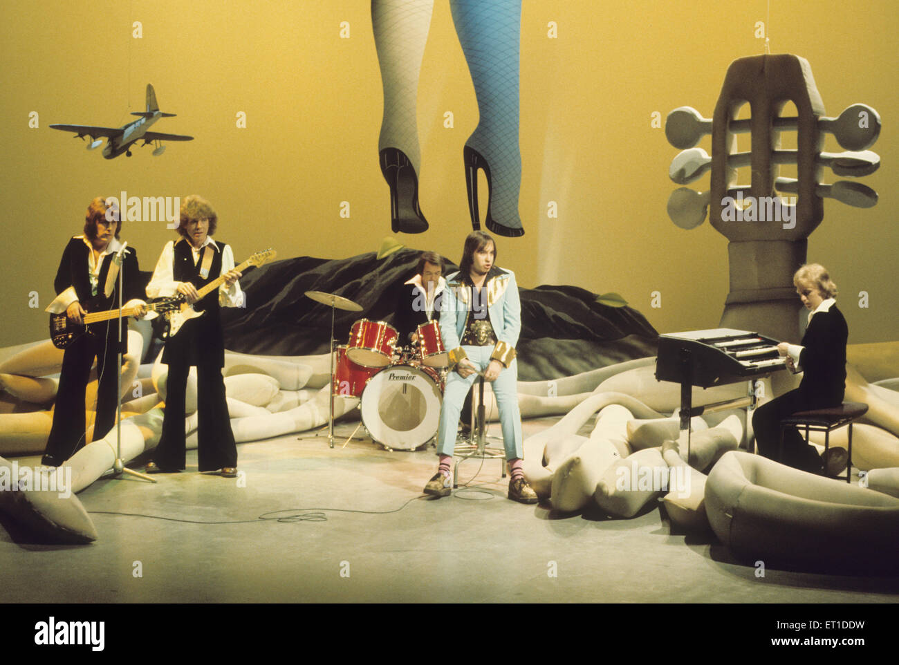 Mud Group Band High Resolution Stock Photography and Images - Alamy