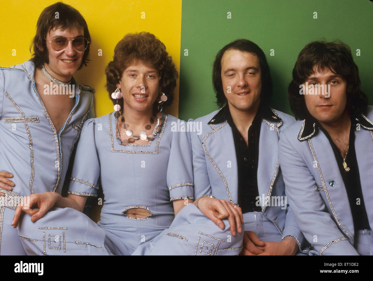 Mud group band pop hi-res stock photography and images - Alamy