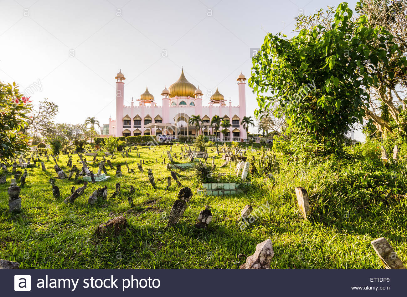 Kuching Mosque Stock Photos & Kuching Mosque Stock Images - Alamy