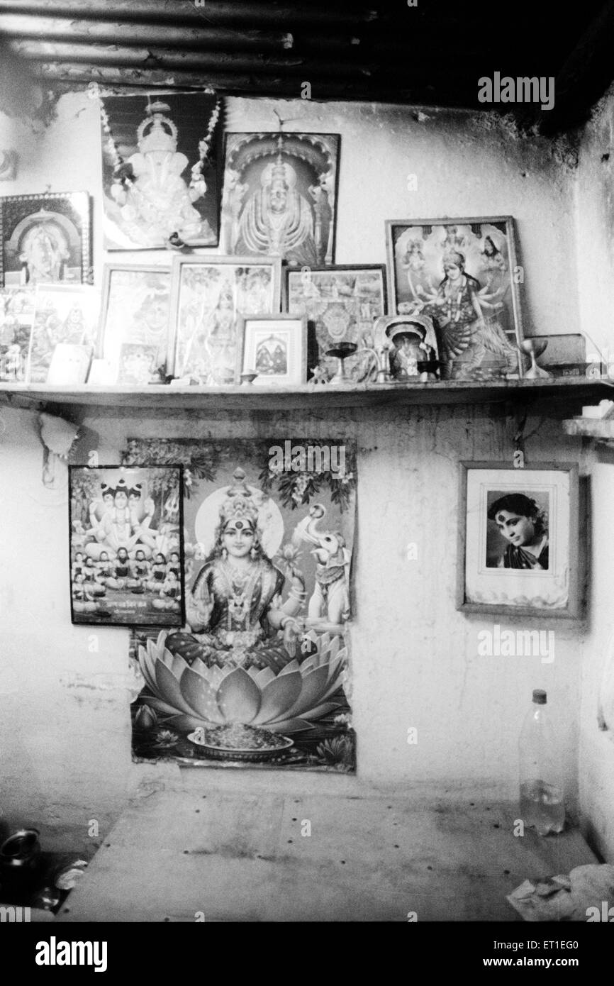 Artist room Black and White Stock Photos & Images - Alamy