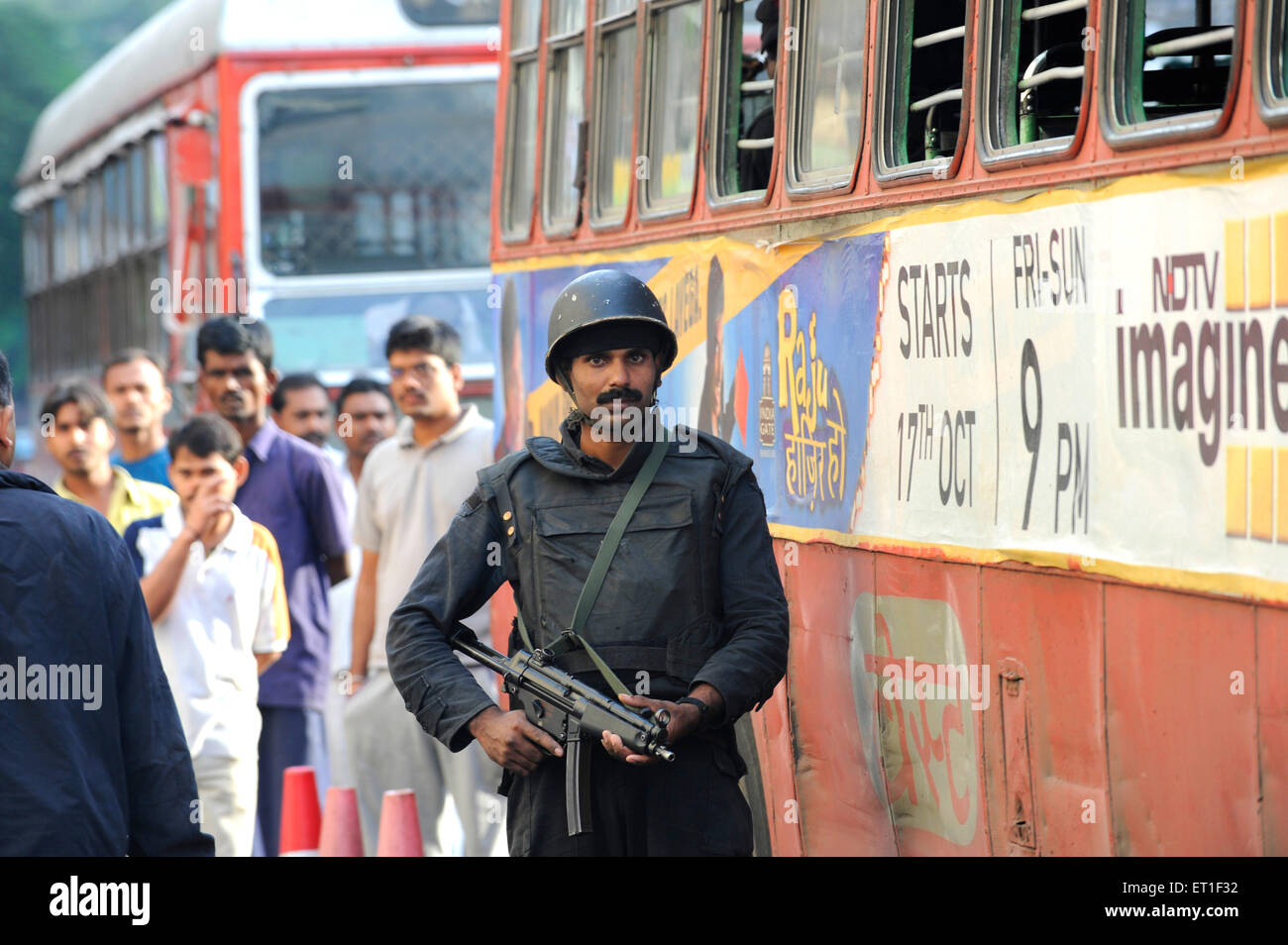 National Security Guard NSG commando at Nariman House ; terrorist ...