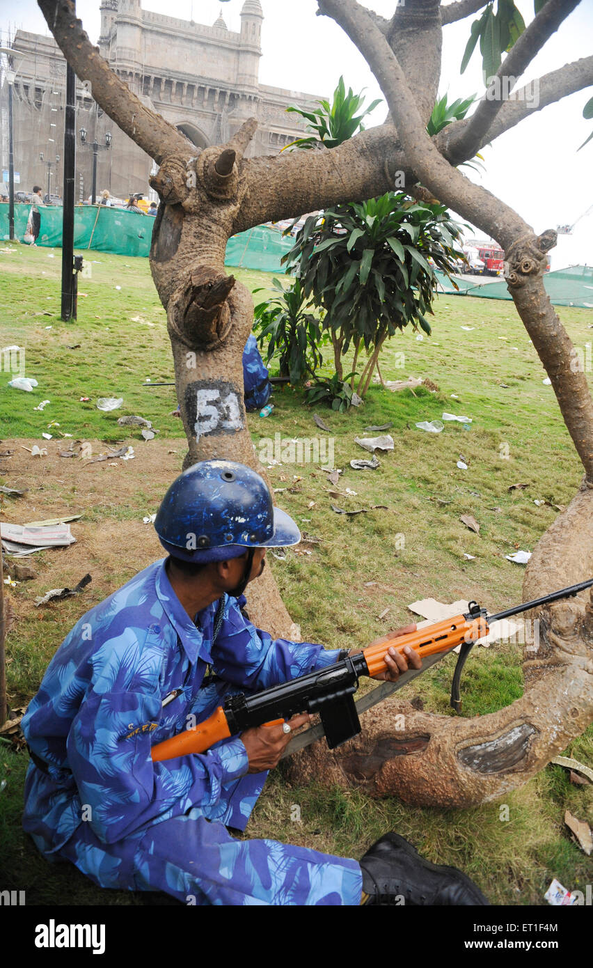 Rapid action force raf commando hi-res stock photography and images - Alamy