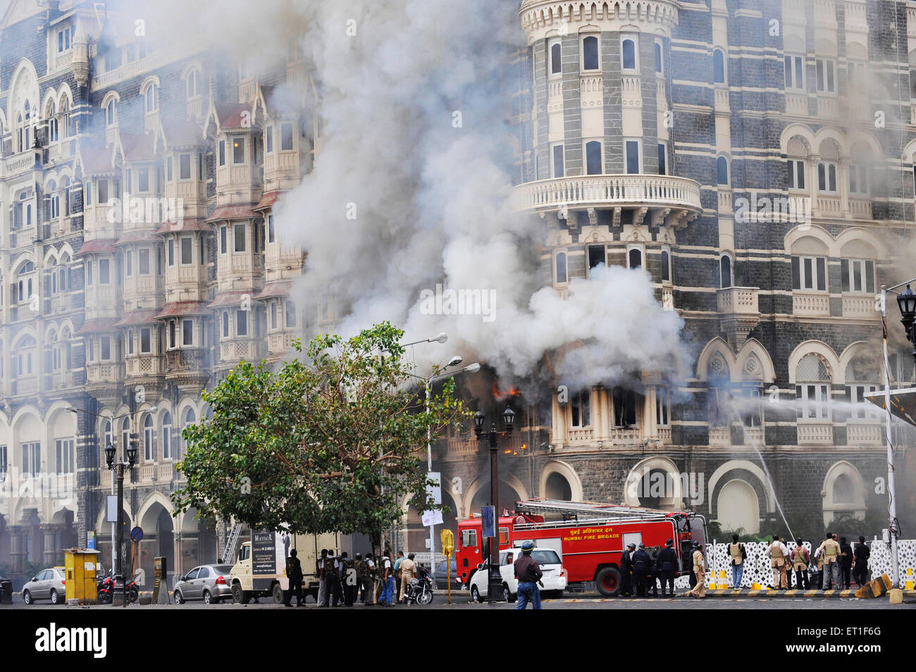 Taj Mahal hotel and Fire Brigade taking position ; terrorist attack by ...