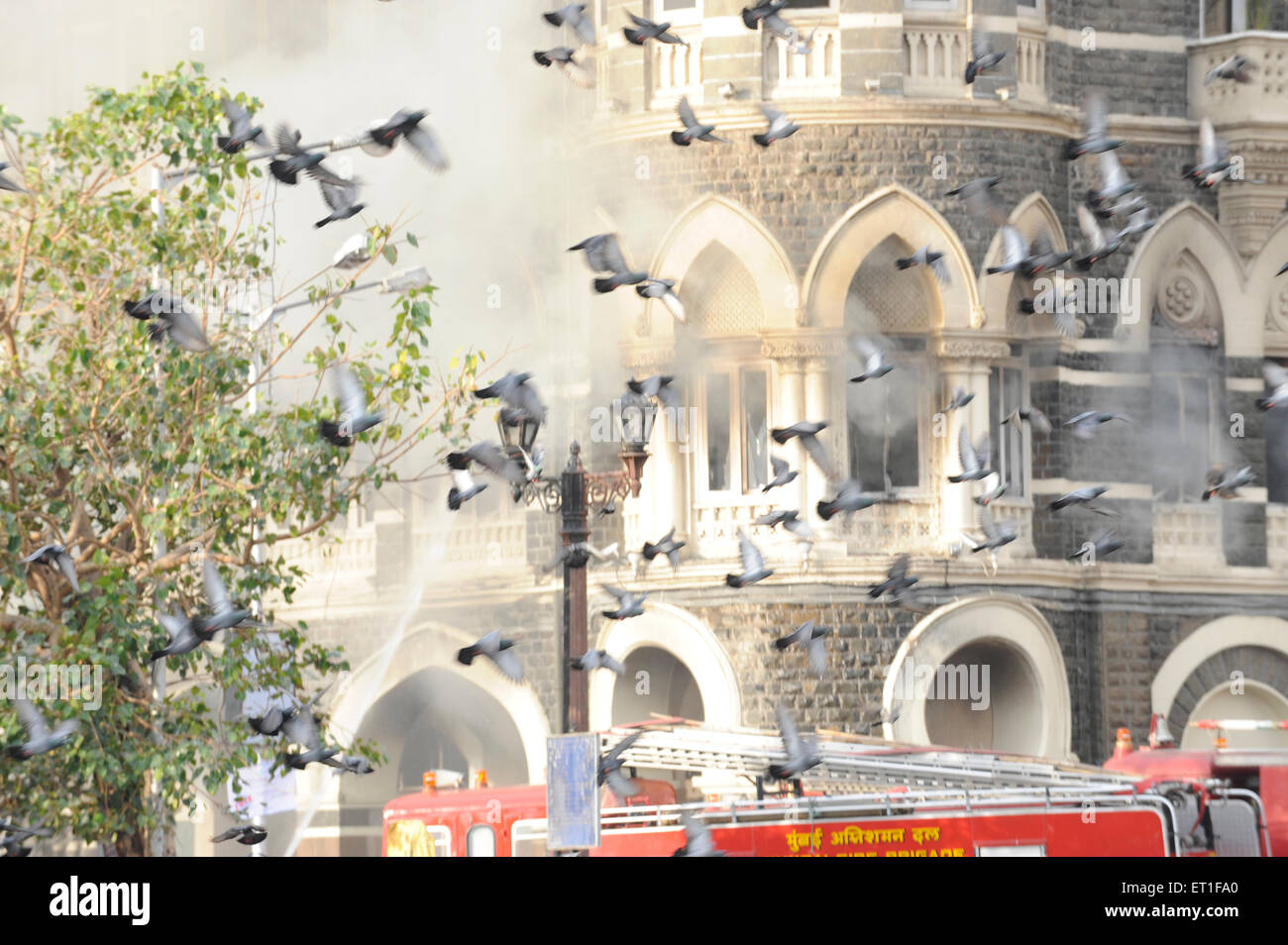 Taj mahal hotel burning 2008 hi-res stock photography and images - Alamy