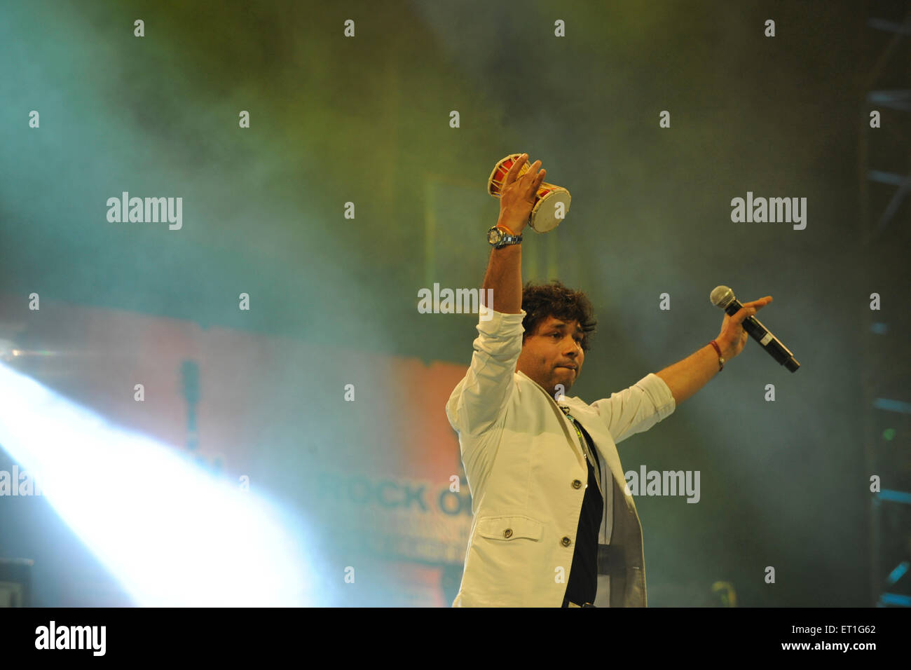 Kailash Kher singer of popular sufi music Stock Photo - Alamy