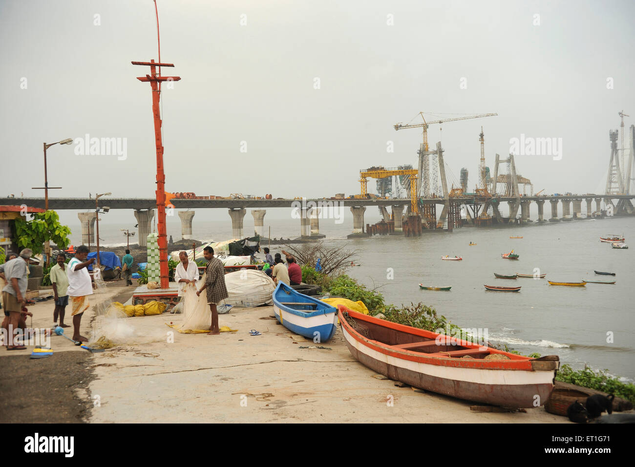 Worli boats hi-res stock photography and images - Alamy