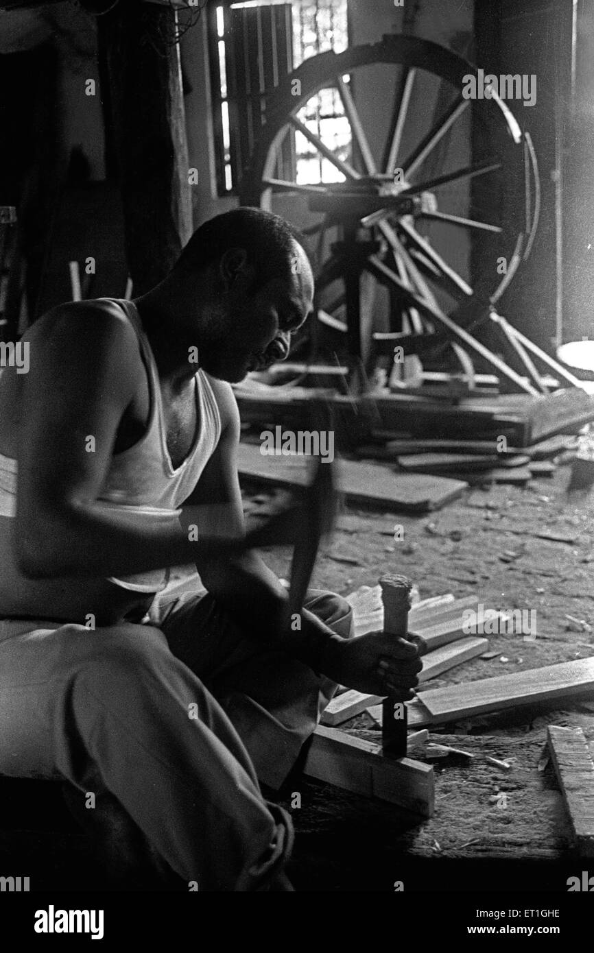 Indian carpenter hi-res stock photography and images - Alamy