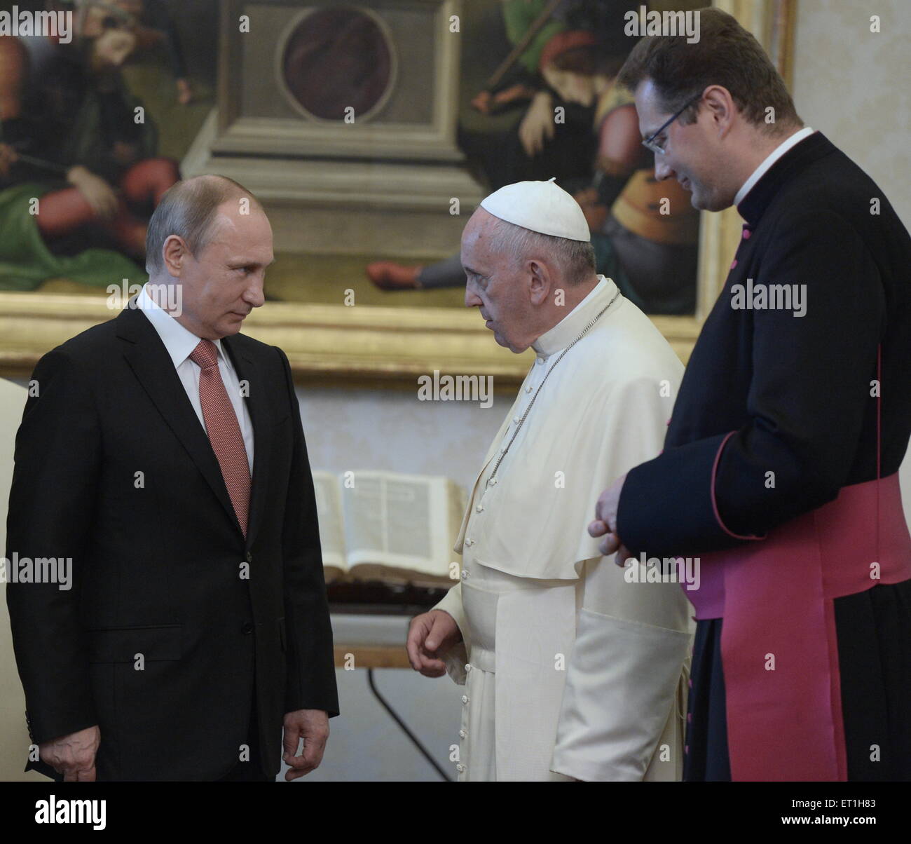 Vladimir Putin Pope Francis High Resolution Stock Photography and ...