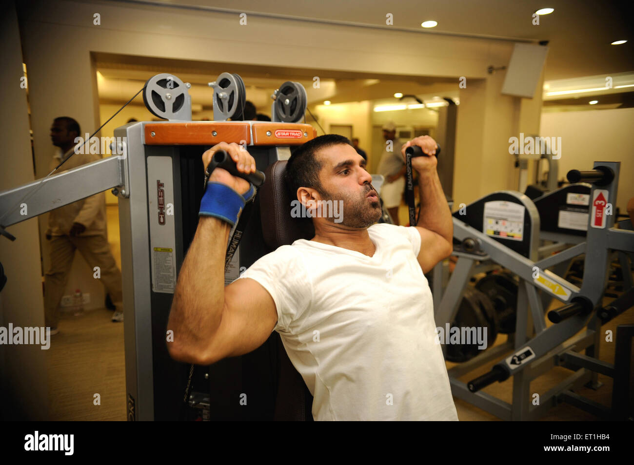 Suniel Shetty, Sunil Shetty, Indian actor, film producer, television ...