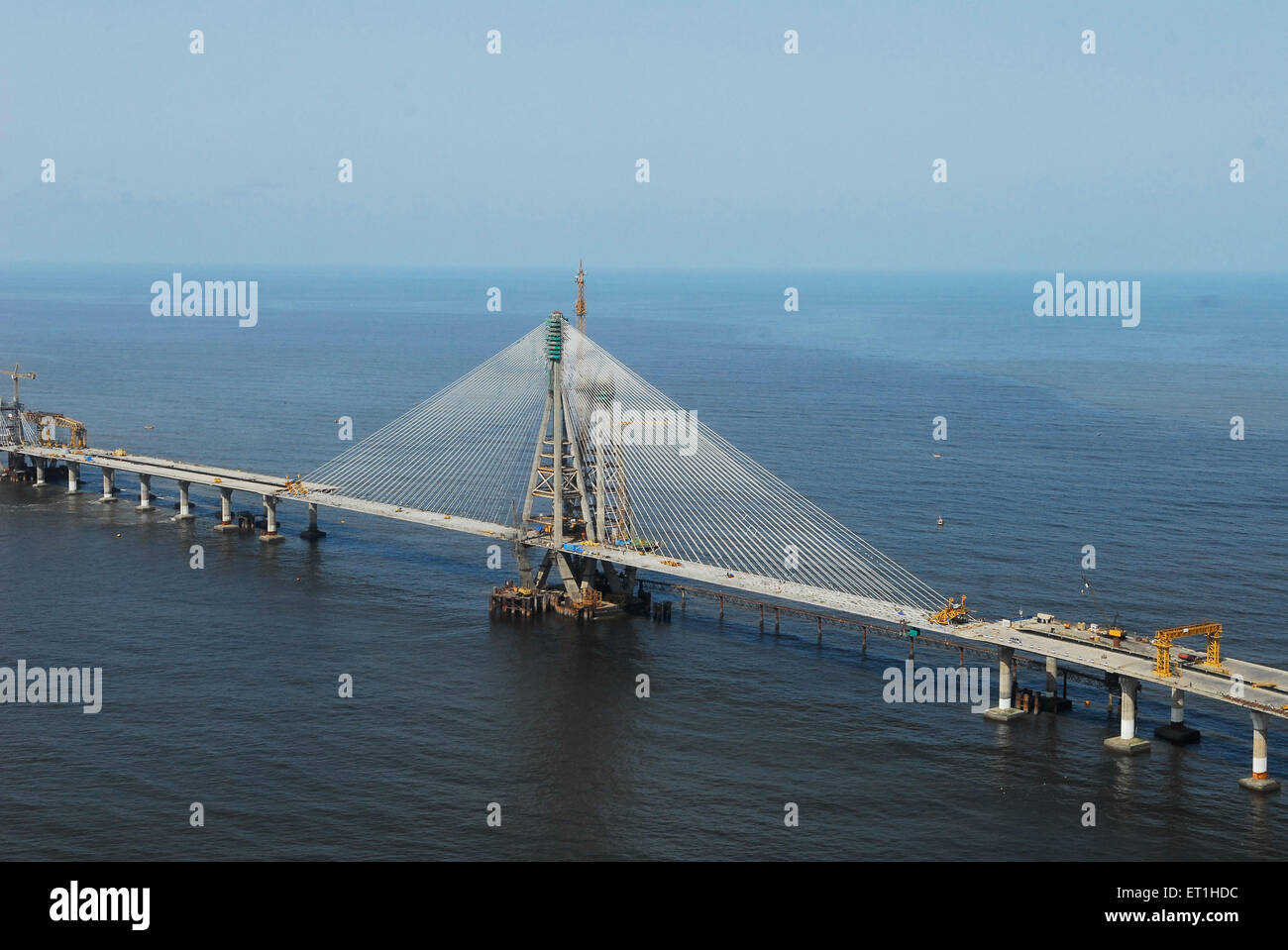 Bandra bridge hi-res stock photography and images - Alamy