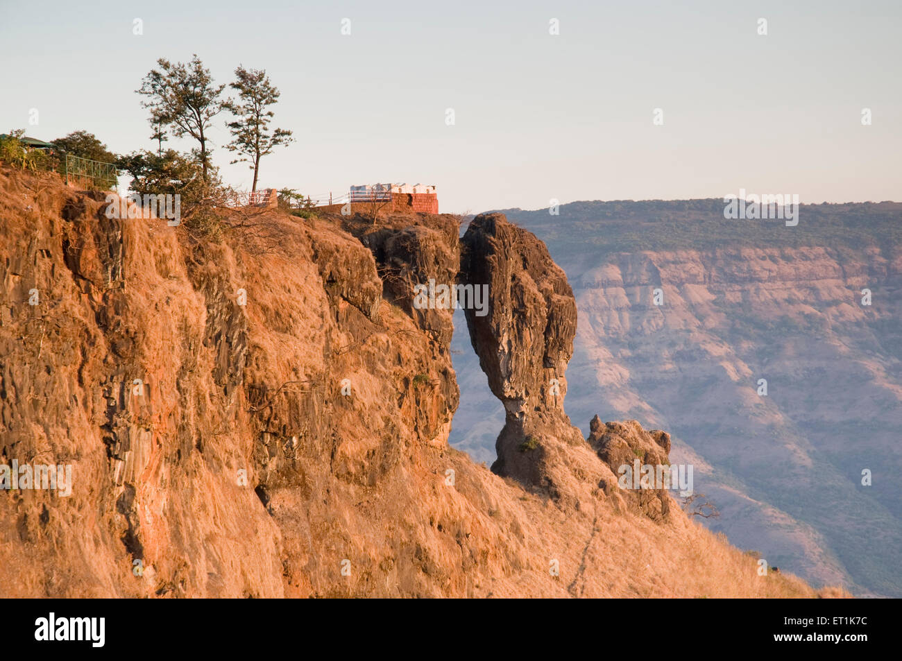Deccan traps western india hi-res stock photography and images - Alamy