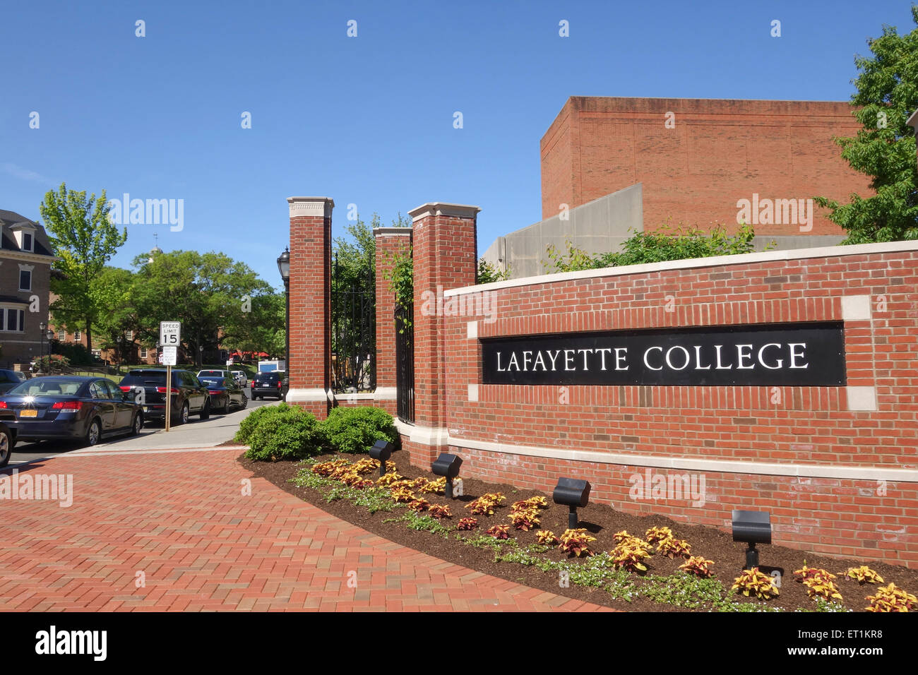 Fraternity fraternities college hi-res stock photography and images - Alamy