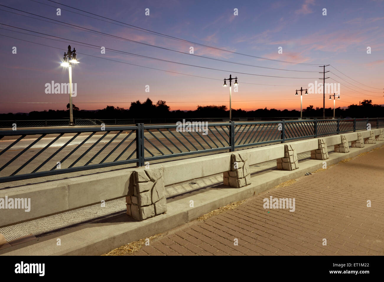 Dramatic bridge hi-res stock photography and images - Alamy