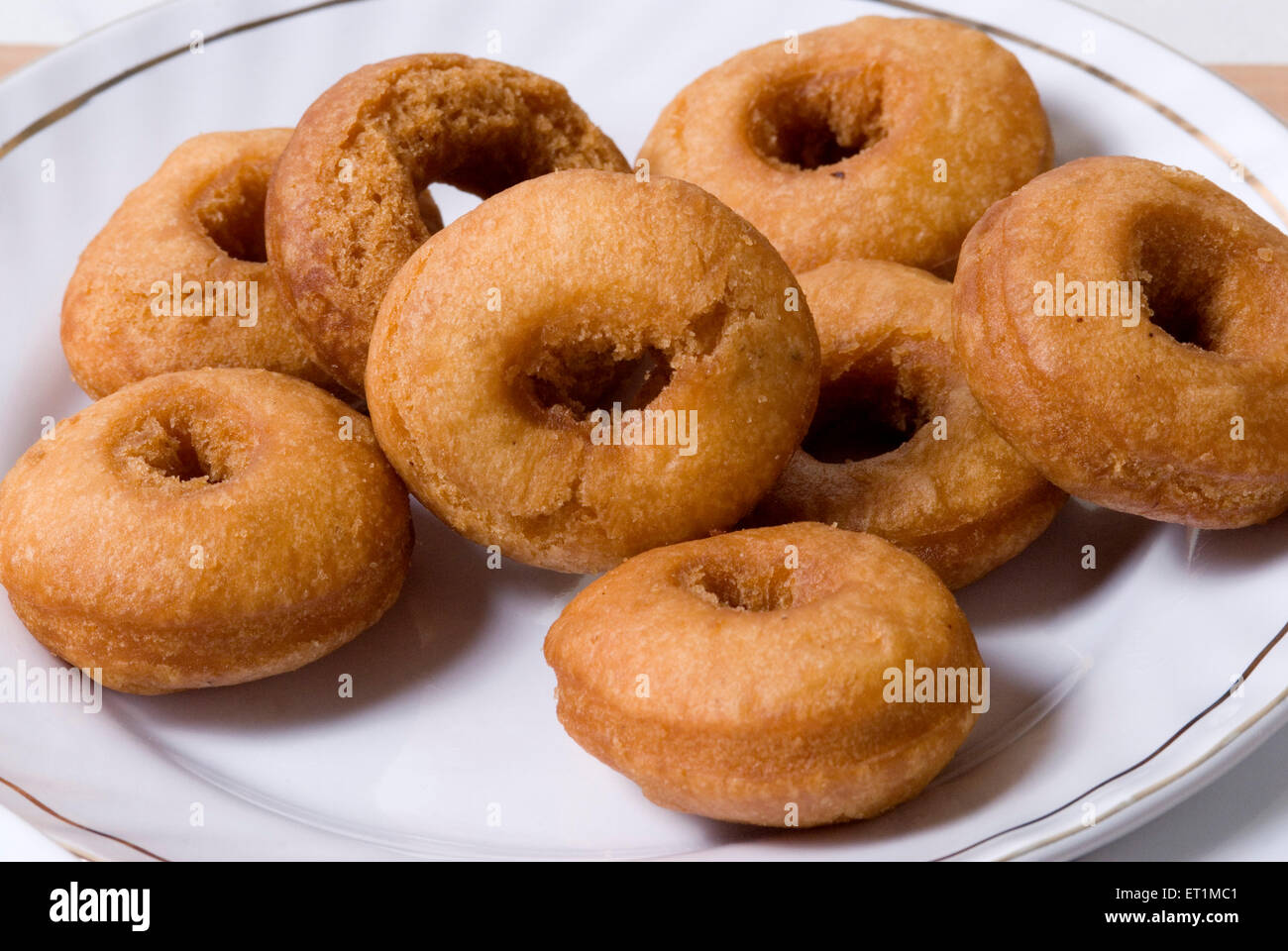 Indian sweet donut ; Medu wada ; India Stock Photo - Alamy