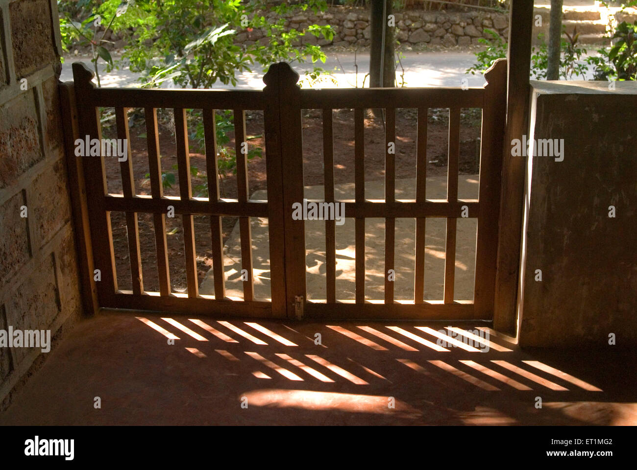 Wooden verandah hi-res stock photography and images - Alamy
