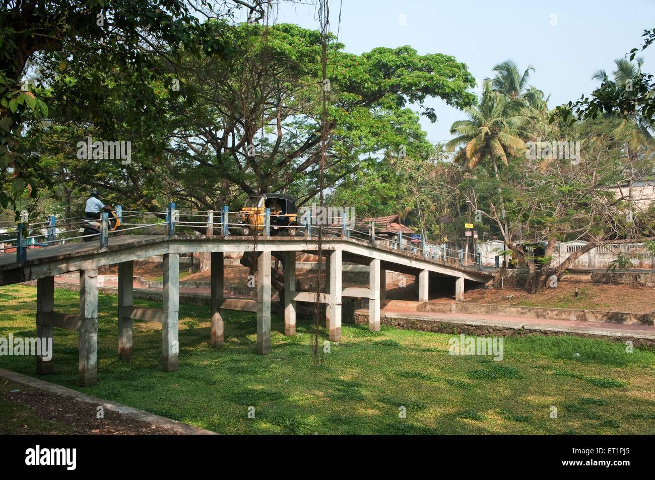 Backwater bridges hi-res stock photography and images - Alamy