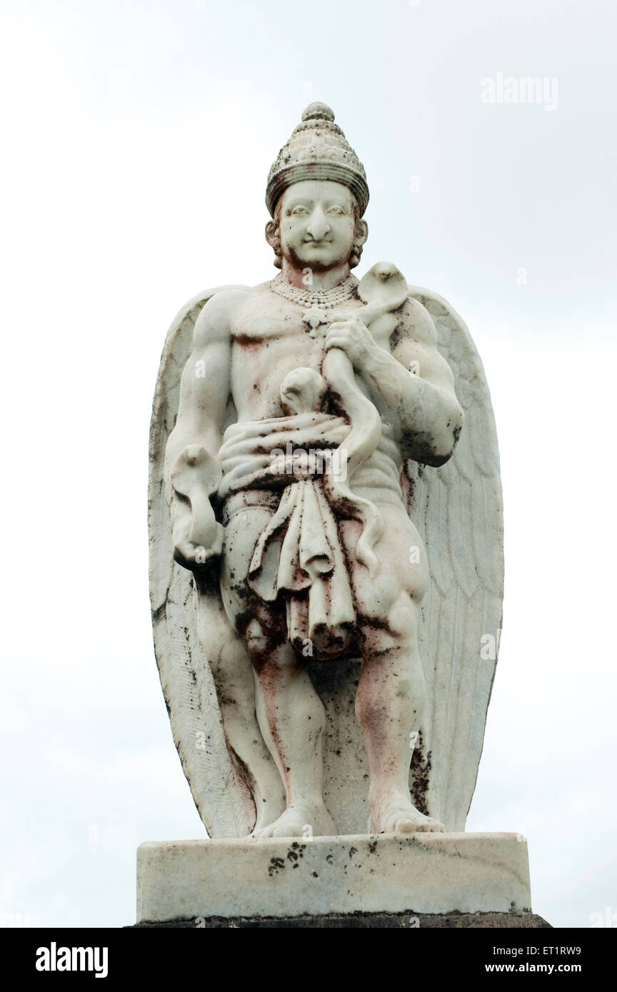 Garuda sculpture hi-res stock photography and images - Alamy