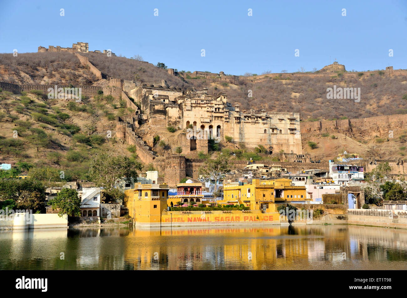 Nawal sagar and bundi fort palace rajasthan india Asia Stock Photo - Alamy