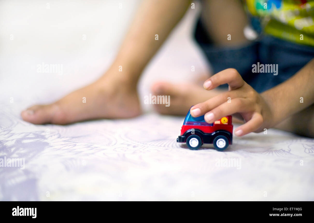 Kids playing toy car hi-res stock photography and images - Alamy