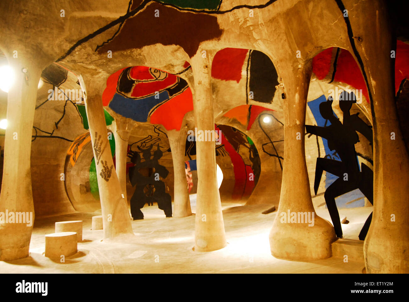 Ahmedabad gufa hi-res stock photography and images - Alamy