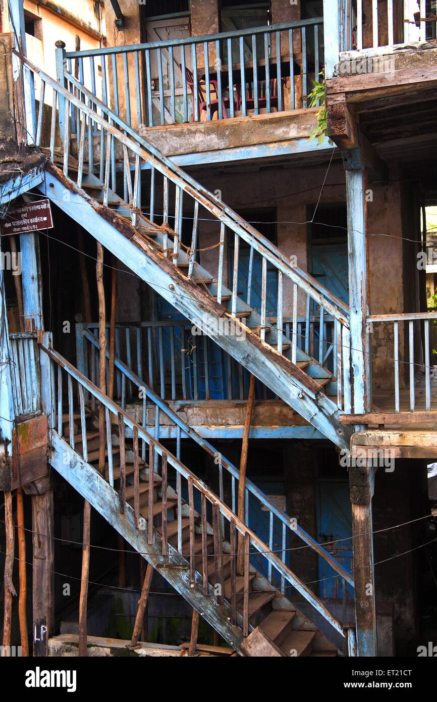 Chawl mumbai hi-res stock photography and images - Alamy