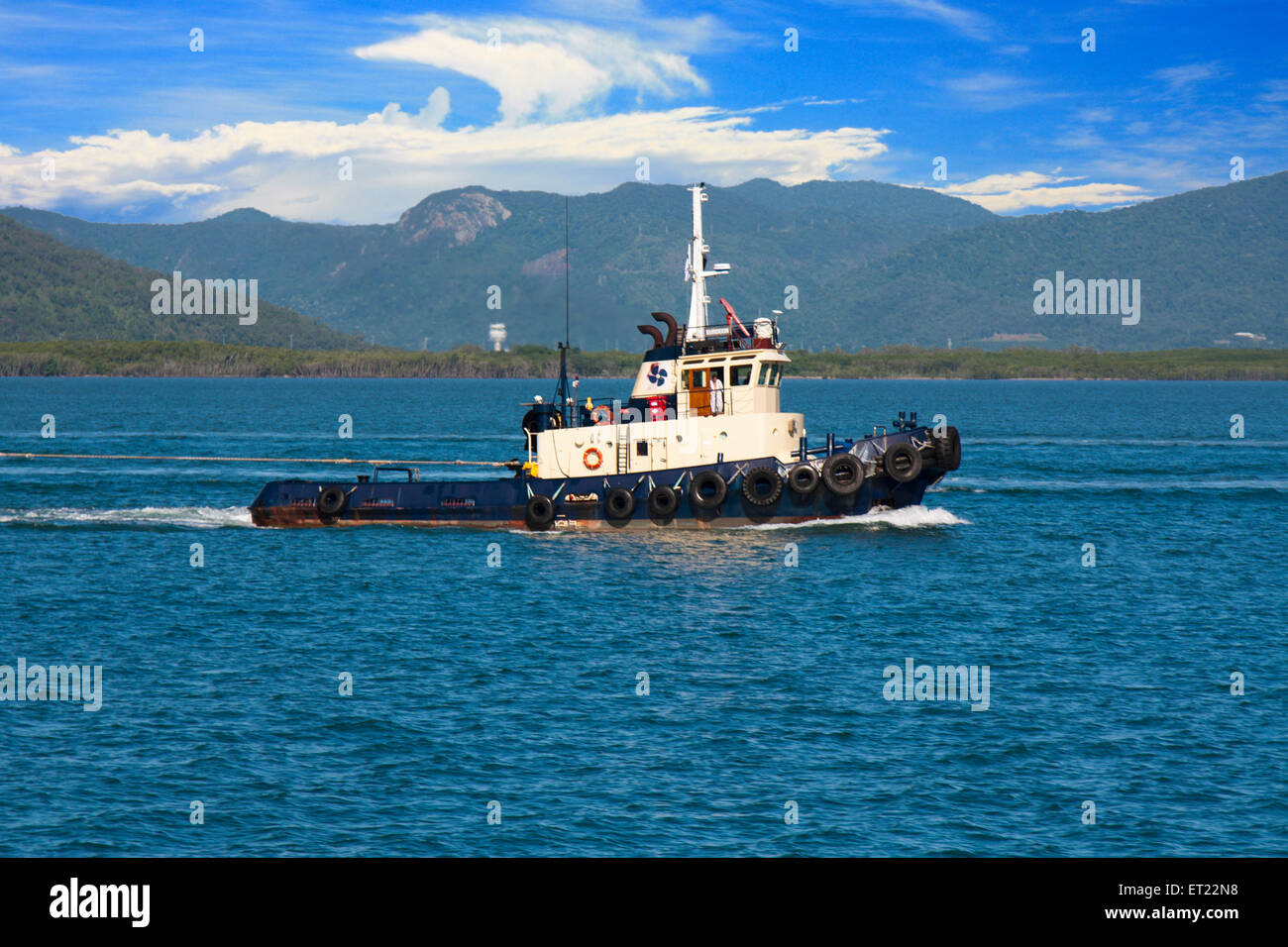 Harbor tug boat hi-res stock photography and images - Alamy