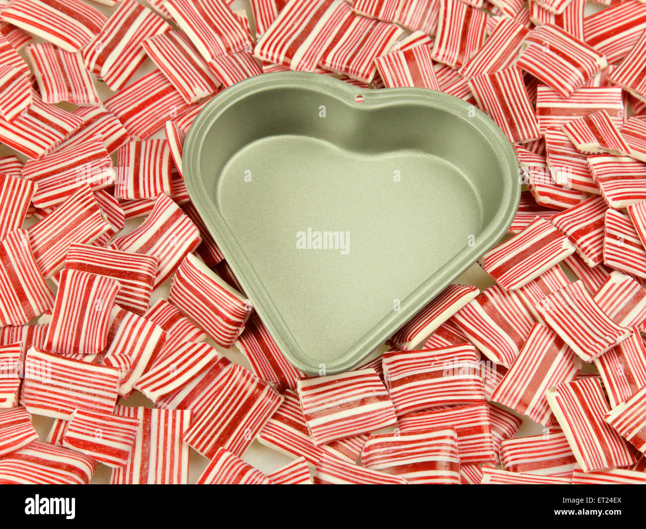Tin of sweets hi-res stock photography and images - Alamy