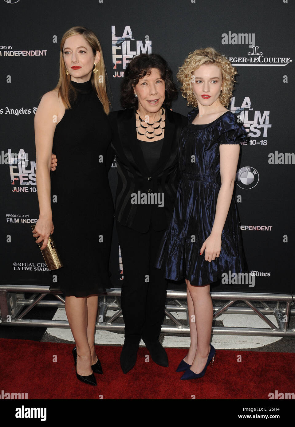 Julia garner grandma hi-res stock photography and images - Alamy