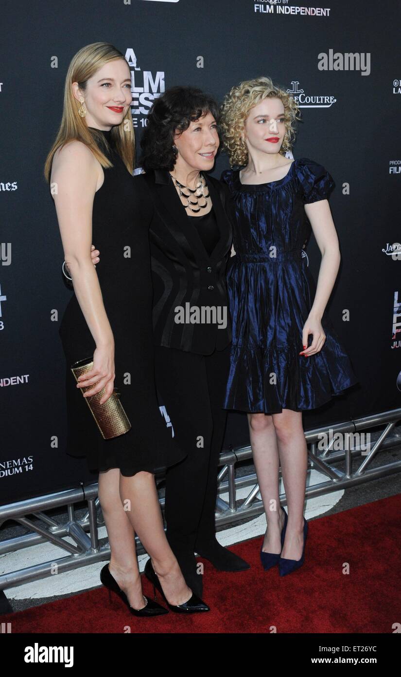 Judy greer julia garner lily tomlin hi-res stock photography and images ...