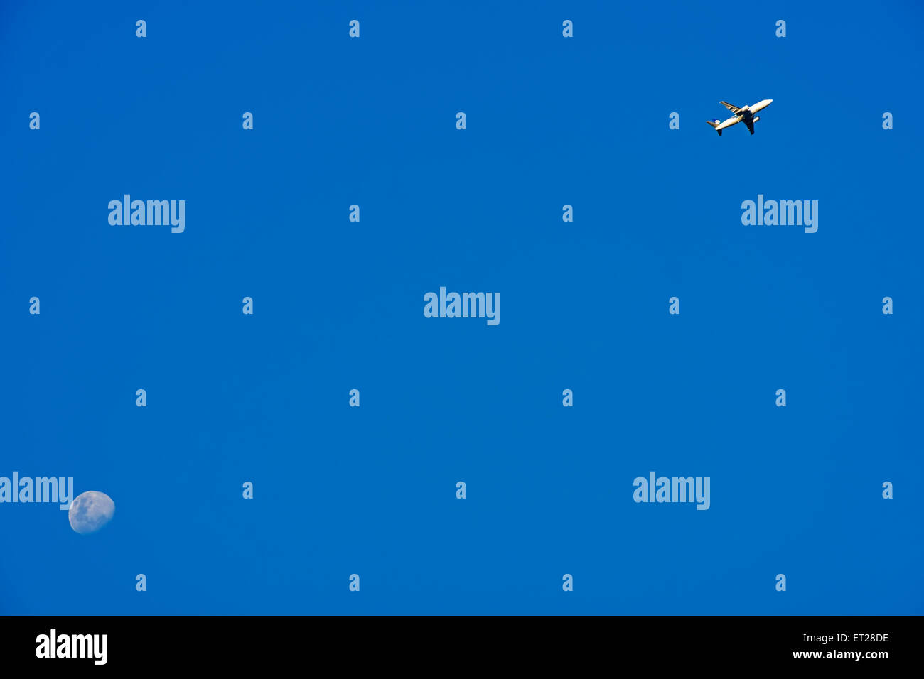 Airplane flying over the Moon, Queenstown, South Island, New Zealand ...