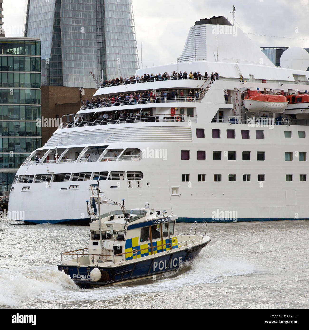 Metropolitan police mpu hi-res stock photography and images - Alamy