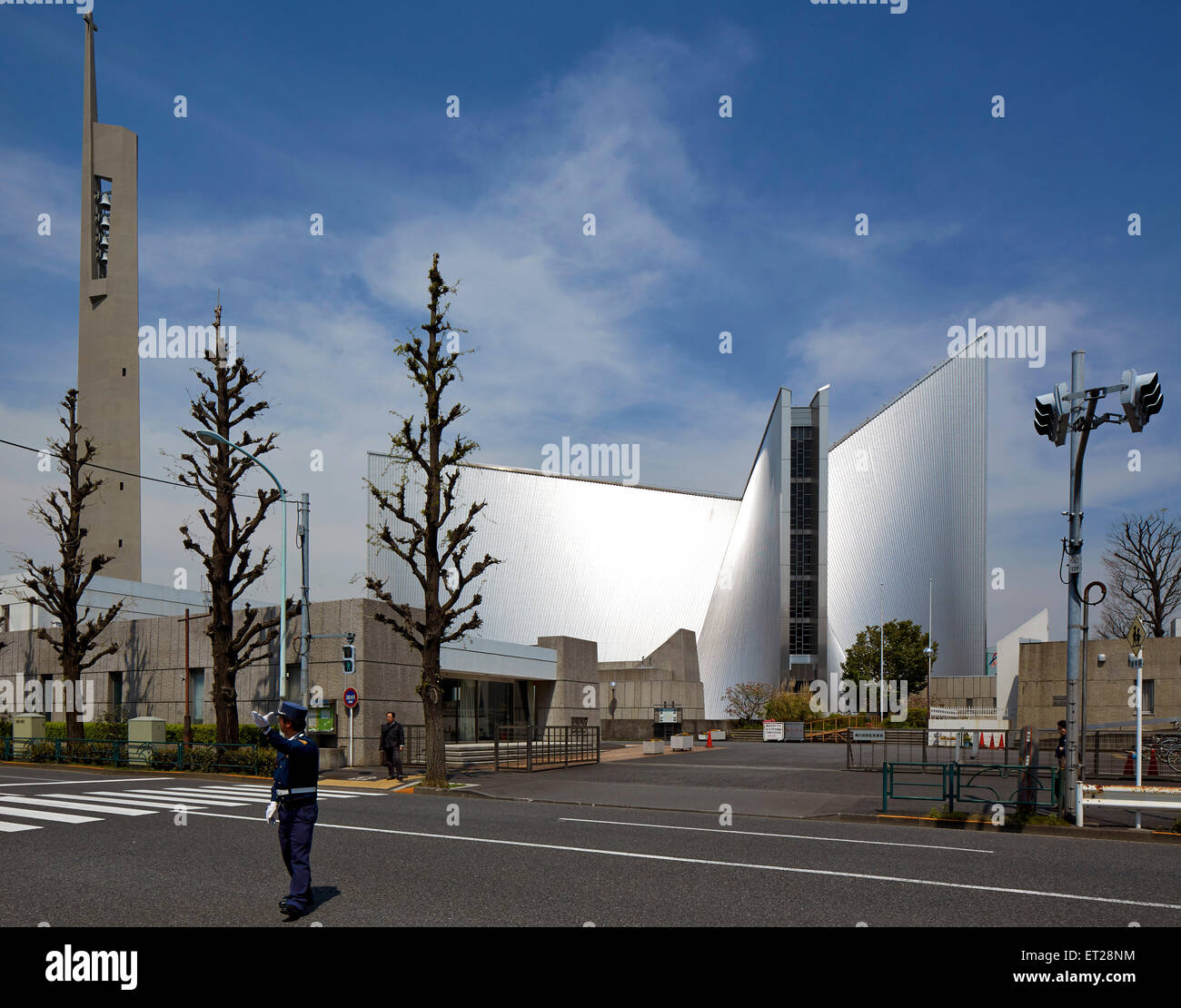 Overview from street level. Saint Mary's Cathedral, Tokyo, Japan ...