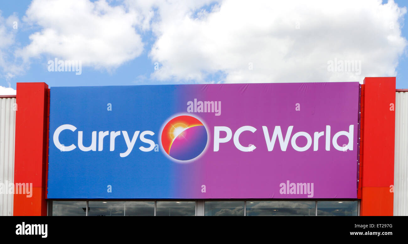 Shop Currys Electrical Goods High Resolution Stock Photography and ...