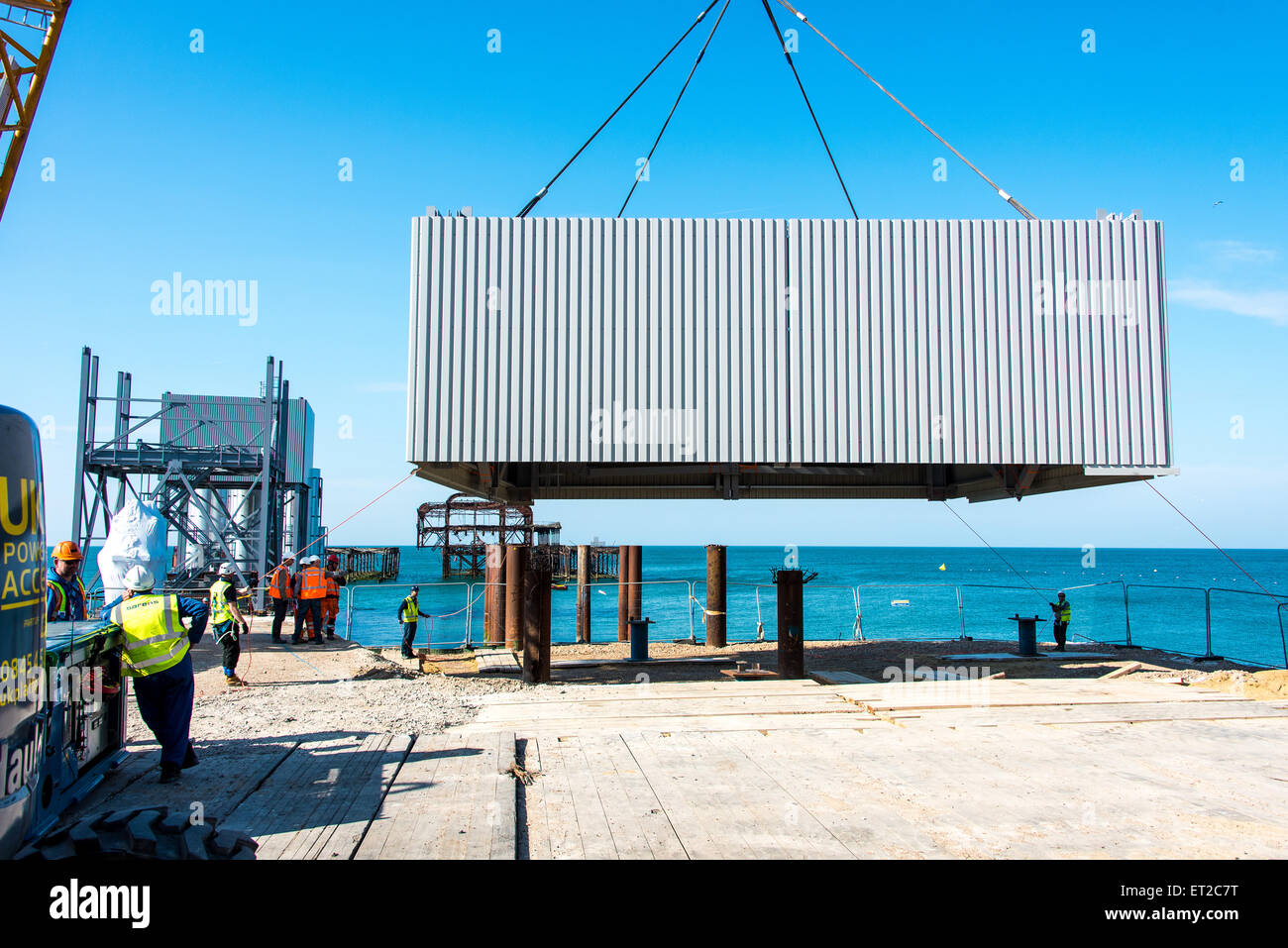 Brighton, UK. 11th June, 2015. i360 tower components arrive by barge at ...
