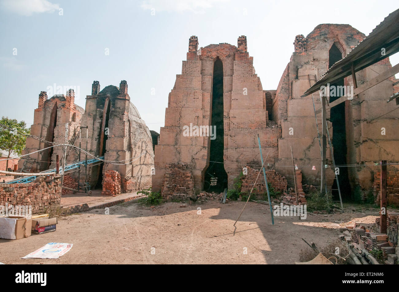 Brick kiln factory hi-res stock photography and images - Alamy