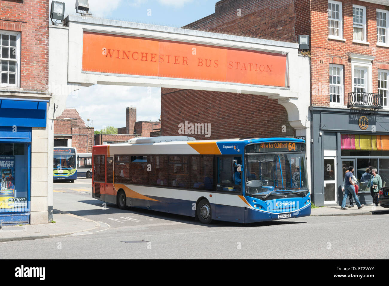 Winchester station hi-res stock photography and images - Alamy